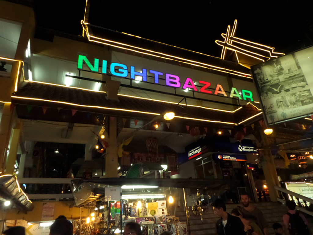 The Night Bazaar of Chiang Mai, Thailand | HubPages