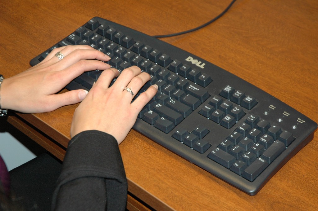 Lightening Fast Method to Learn Touch Typing | HubPages