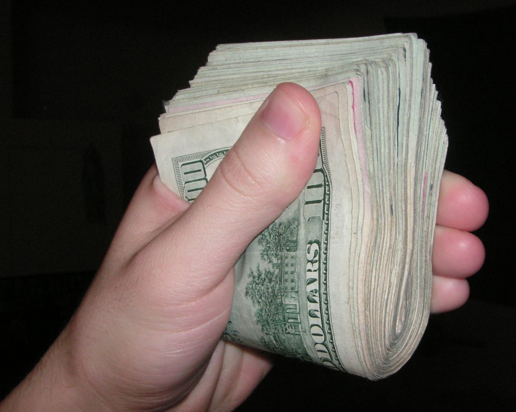 Top 5 Easy Ways to Make Extra Cash Reselling Stuff on the Side! | HubPages Top 5 Easy Ways to Make Extra Cash Reselling Stuff on the Side! | HubPages