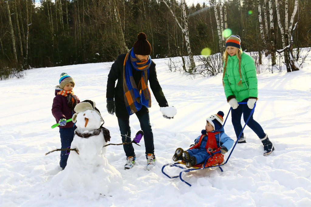 Tips to Plan and Pack for a Snowy Vacation | HubPages