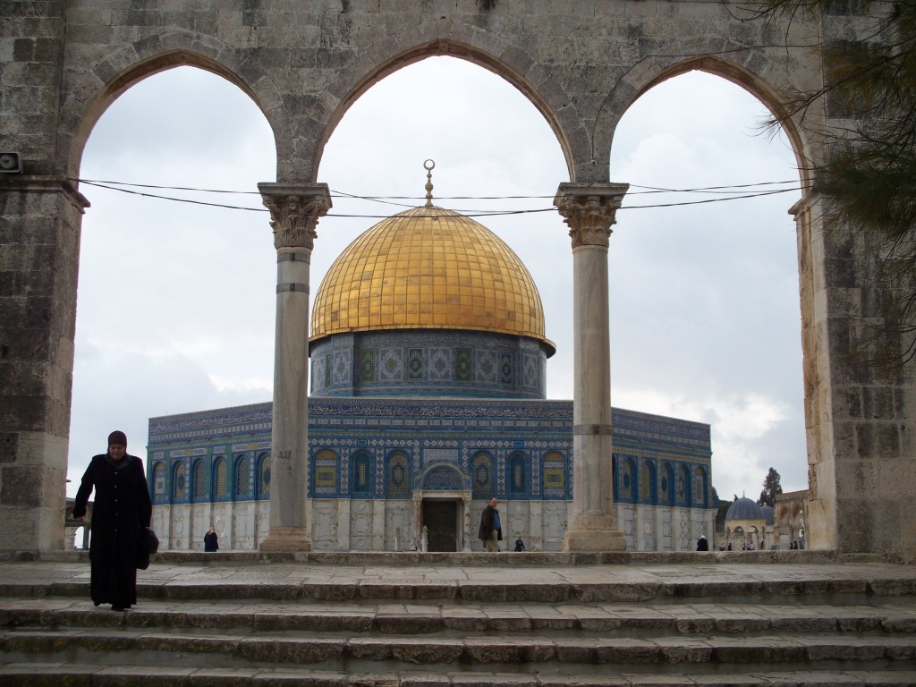 The Religious and Political Significance of Jerusalem's Temple Mount ...